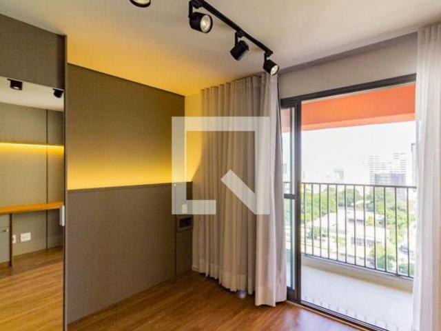 Apartamento à Venda Santo Amaro, 1 Quarto, 28 m2