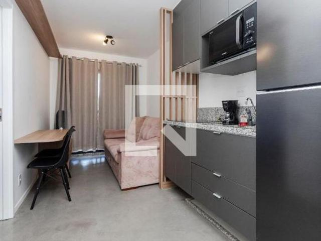 Apartamento à Venda Santo Amaro, 1 Quarto, 30 m2