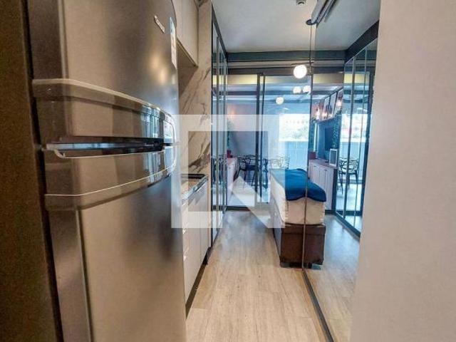 Apartamento à Venda Santo Amaro, 1 Quarto, 31 m2