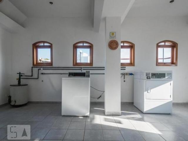 Apartamento à Venda Santo Amaro, 1 Quarto, 32 m2
