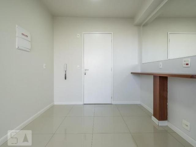 Apartamento à Venda Santo Amaro, 1 Quarto, 33 m² São Paulo