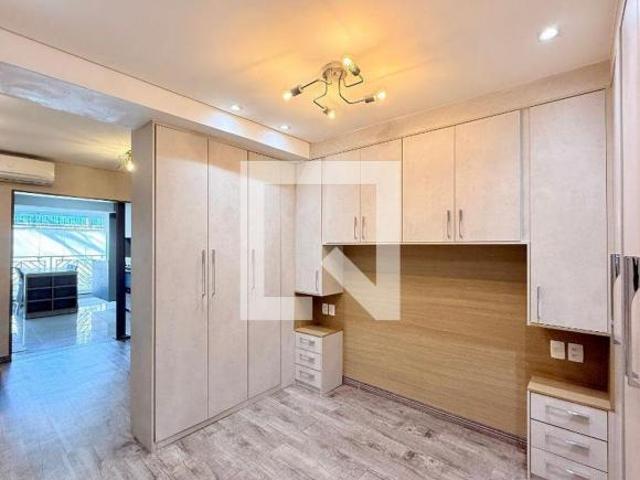 Apartamento à Venda Santo Amaro, 1 Quarto, 47 m2