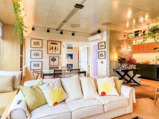 Apartamento à Venda Santo Amaro, 1 Quarto, 74 m2