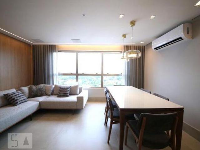 Apartamento à Venda Santo Amaro, 1 Quarto, 70 m2