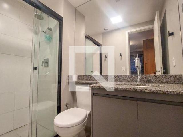 Apartamento à Venda Santo Amaro, 2 Quartos, 42 m2