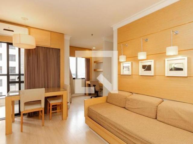 Apartamento à Venda Santo Amaro, 2 Quartos, 45 m2