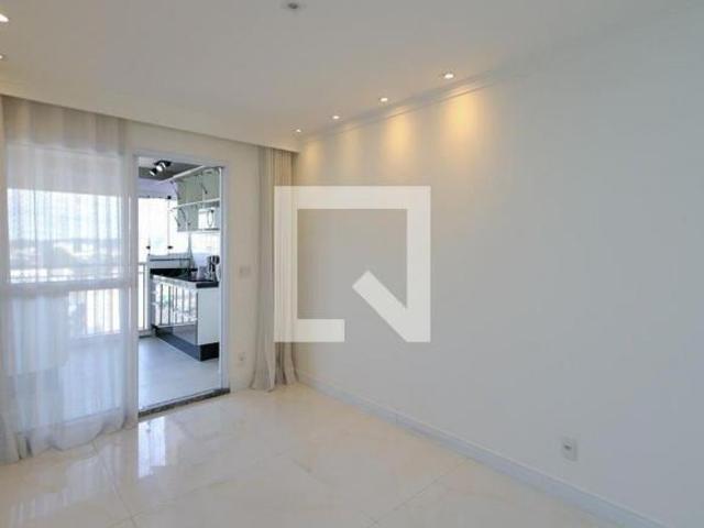 Apartamento à Venda Santo Amaro, 2 Quartos, 53 m2