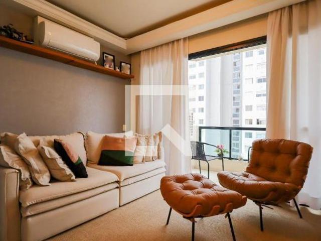 Apartamento à Venda Santo Amaro, 2 Quartos, 63 m2