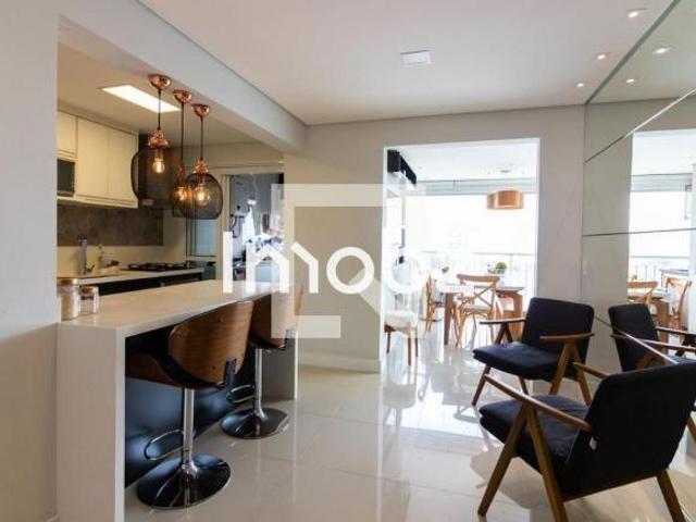Apartamento à Venda Santo Amaro, 2 Quartos, 65 m2