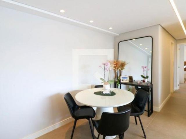 Apartamento à Venda Santo Amaro, 2 Quartos, 65 m2