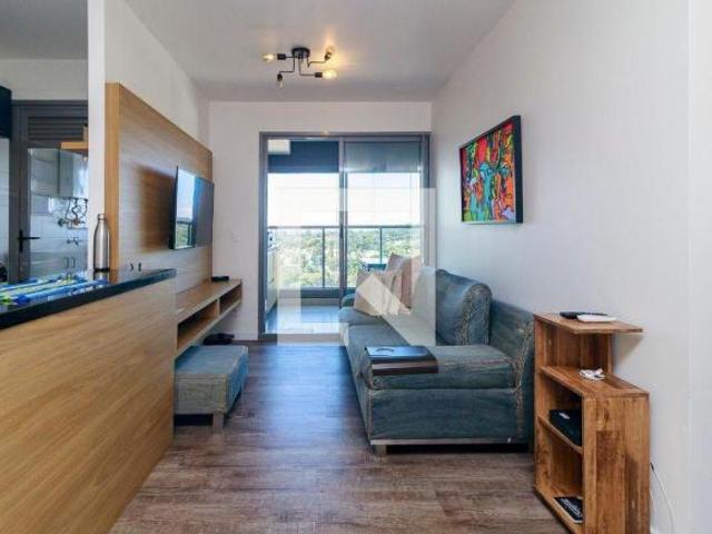 Apartamento à Venda Santo Amaro, 2 Quartos, 65 m2