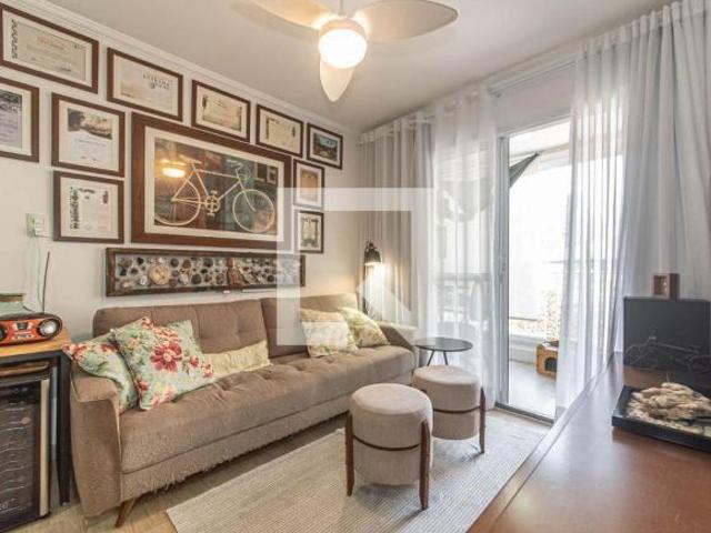 Apartamento à Venda Santo Amaro, 2 Quartos, 68 m2