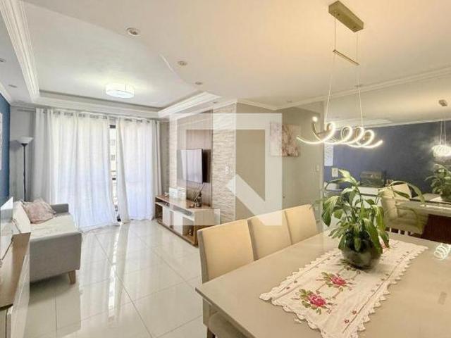 Apartamento à Venda Santo Amaro, 2 Quartos, 68 m2