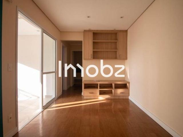 Apartamento à Venda Santo Amaro, 2 Quartos, 70 m2