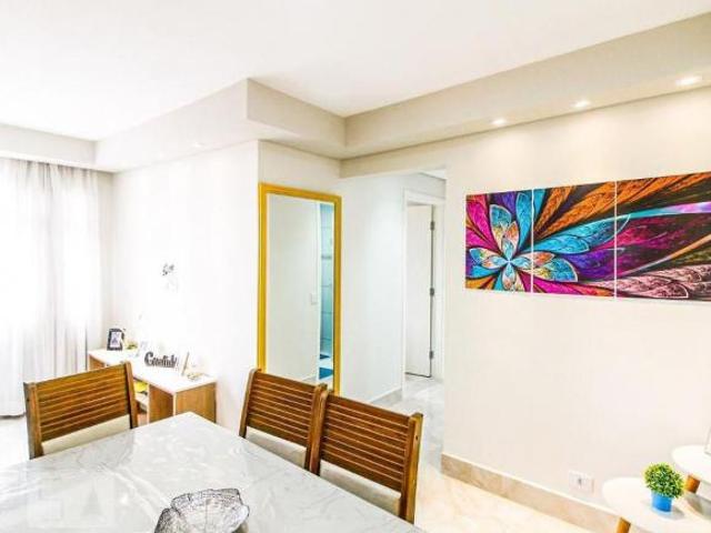 Apartamento à Venda Santo Amaro, 2 Quartos, 74 m2