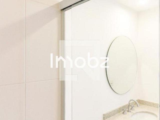 Apartamento à Venda Santo Amaro, 2 Quartos, 75 m2