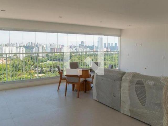 Apartamento à Venda Santo Amaro, 2 Quartos, 80 m² São Paulo