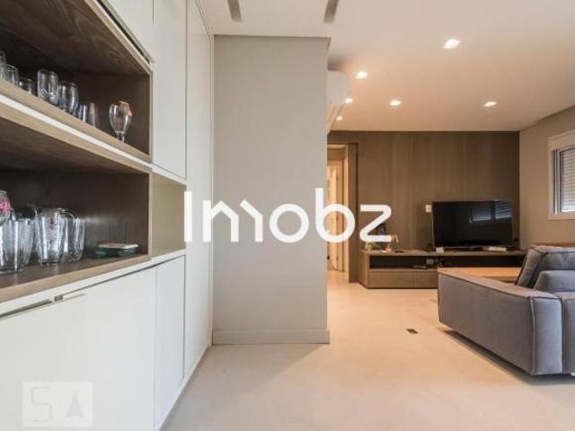 Apartamento à Venda Santo Amaro, 2 Quartos, 85 m2