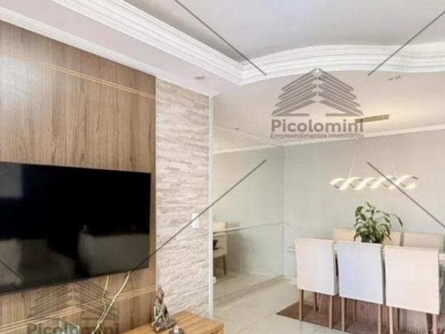 Apartamento à venda Santo Amaro: 2 quartos, sala com sacada, 1 banheiro, 1 vaga de garagem, 64m² de