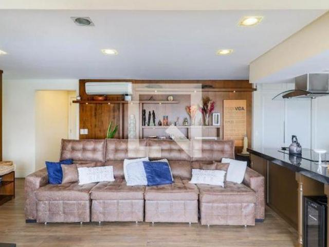 Apartamento à Venda Santo Amaro, 3 Quartos, 130 m2