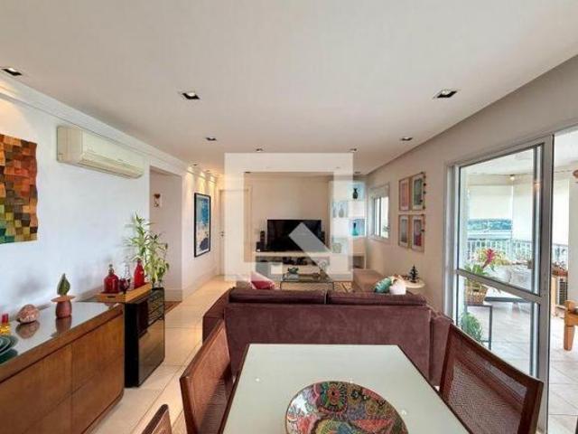 Apartamento à Venda Santo Amaro, 3 Quartos, 130 m2