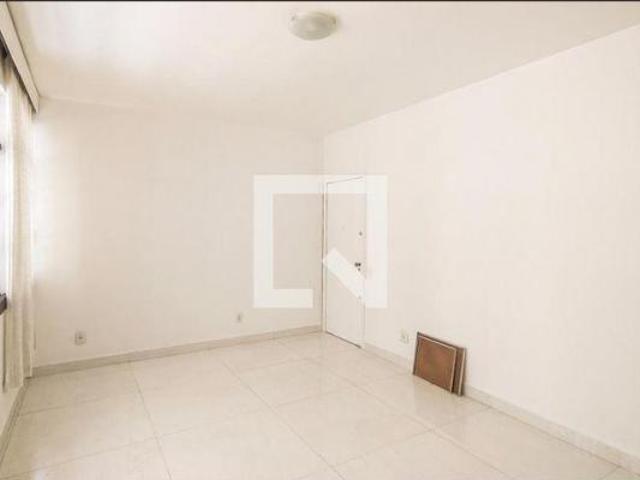 Apartamento à Venda Santo Antônio, 3 Quartos, 104 m² Belo Horizonte