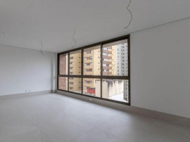 Apartamento à Venda Santo Antônio, 3 Quartos, 117 m2