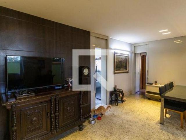 Apartamento à Venda Santo Antônio, 3 Quartos, 124 m² Belo Horizonte