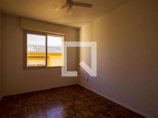 Apartamento à Venda Santo Antônio, 1 Quarto, 48 m² Porto Alegre