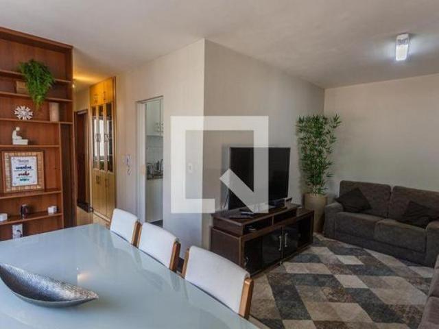 Apartamento à Venda Santo Antônio, 2 Quartos, 65 m² Belo Horizonte