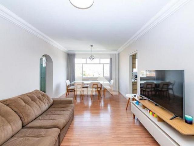 Apartamento à Venda Santo Antônio, 2 Quartos, 70 m² Belo Horizonte