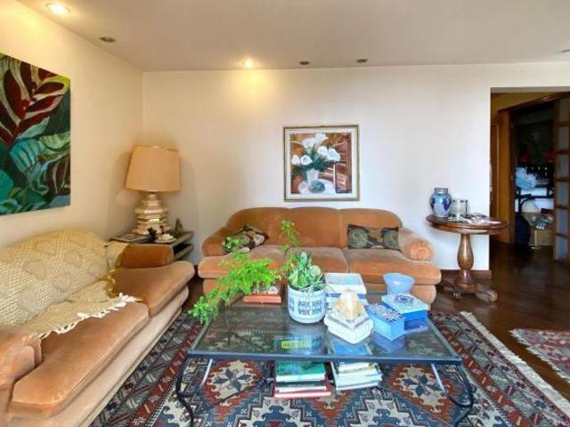Apartamento à Venda Santo Antônio, 4 Quartos, 189 m2
