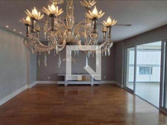 Apartamento à Venda Santo Antônio, 4 Quartos, 248 m² São Caetano do Sul
