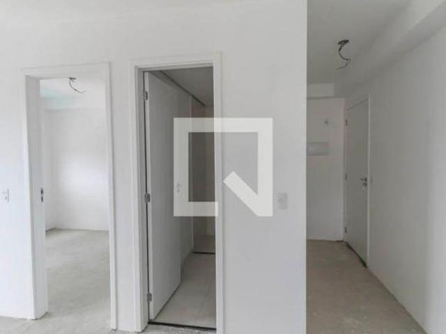 Apartamento à Venda Sapopemba, 2 Quartos, 40 m2