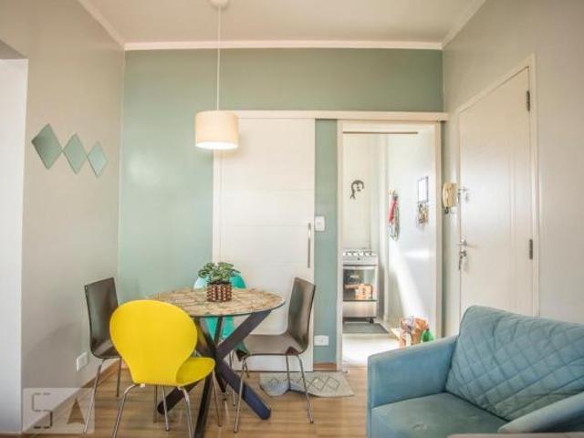 Apartamento à Venda Saúde, 2 Quartos, 56 m2