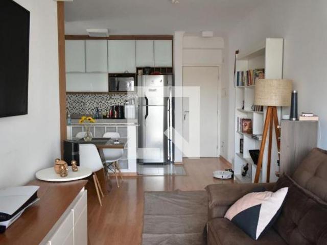 Apartamento à Venda Saúde, 2 Quartos, 60 m2