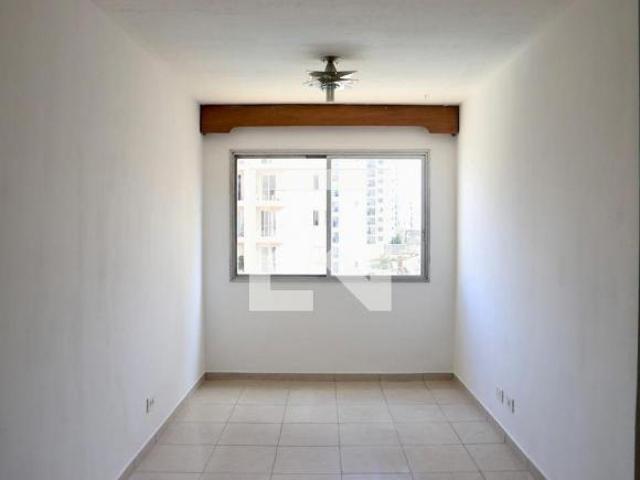 Apartamento à Venda Saúde, 2 Quartos, 60 m2