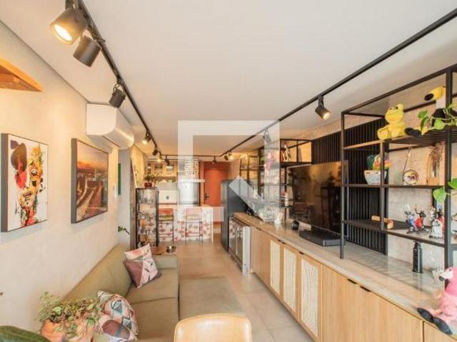 Apartamento à Venda Saúde, 2 Quartos, 67 m2