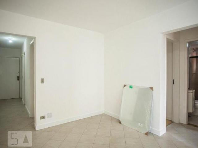 Apartamento à Venda Saúde, 2 Quartos, 68 m2