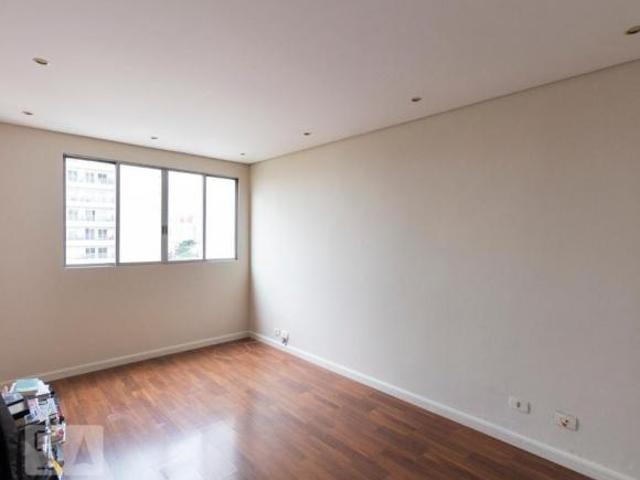 Apartamento à Venda Saúde, 2 Quartos, 70 m2