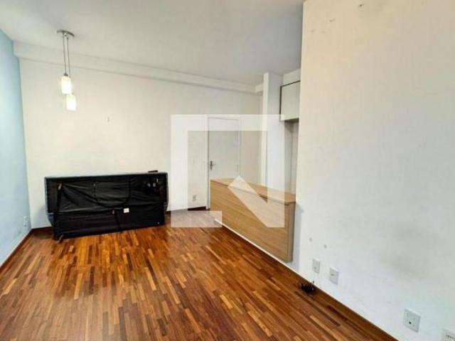 Apartamento à Venda Saúde, 2 Quartos, 75 m2