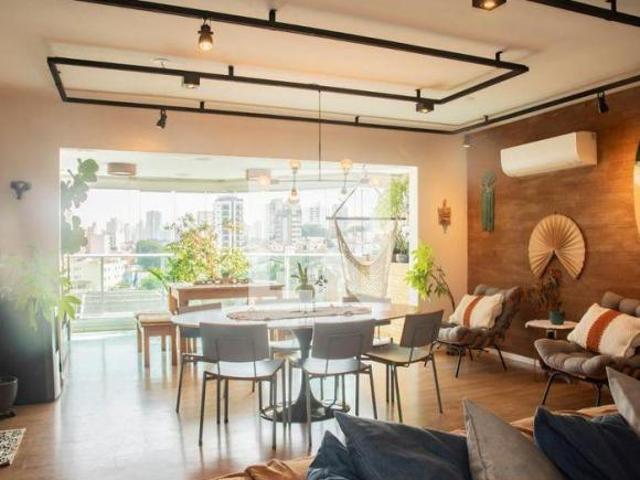 Apartamento à Venda Saúde, 2 Quartos, 113 m2