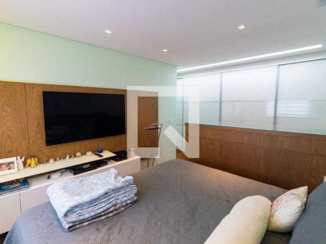 Apartamento à Venda Saúde, 3 Quartos, 205 m2