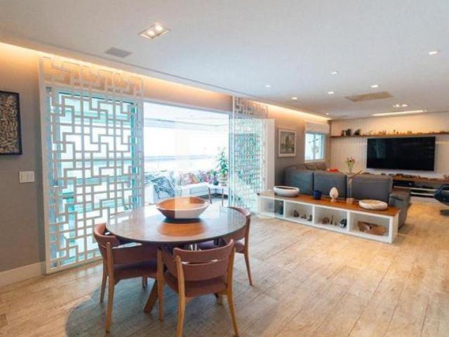 Apartamento à Venda Saúde, 3 Quartos, 205 m2