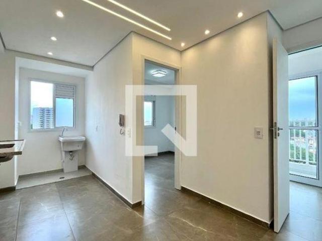 Apartamento à Venda Saúde, 3 Quartos, 35 m2