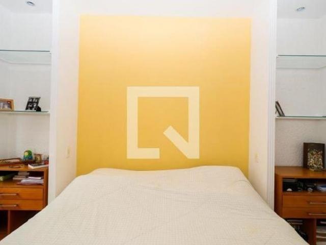 Apartamento à Venda Saúde, 4 Quartos, 118 m2