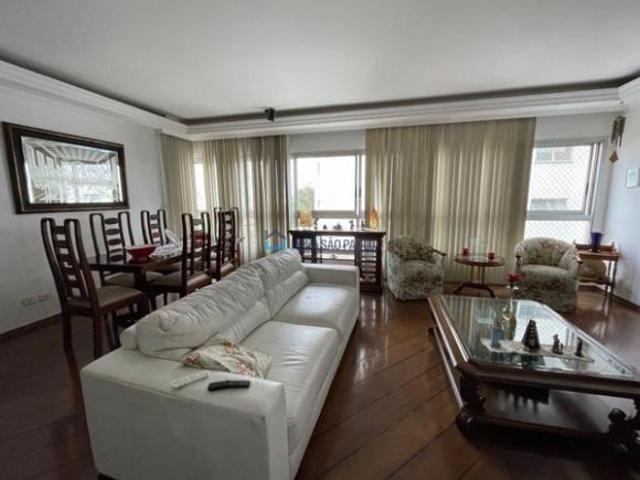 Apartamento a venda, Saude 4 quartos, 1 suíte e 2 vagas com depósito