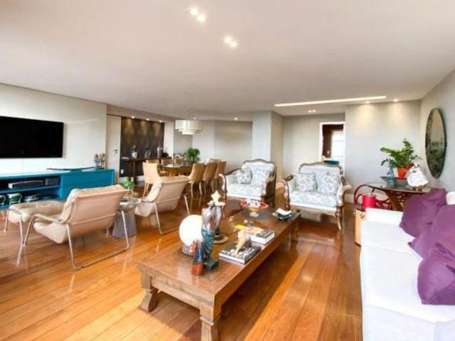 Apartamento à Venda Savassi, 4 Quartos, 206 m2