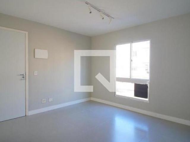 Apartamento à Venda Scharlau, 2 Quartos, 42 m² São Leopoldo