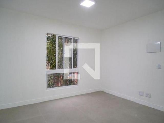 Apartamento à Venda Scharlau, 2 Quartos, 44 m² São Leopoldo